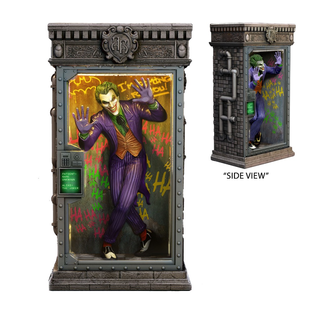 BATMAN - THE JOKER CELL BLOCK FIGURINE - DC COMICS