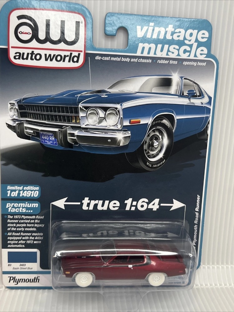 AUTO WORLD - PLYMOUTH ROAD RUNNER 1973 - VERSION B - 1/64 - CHASE ...
